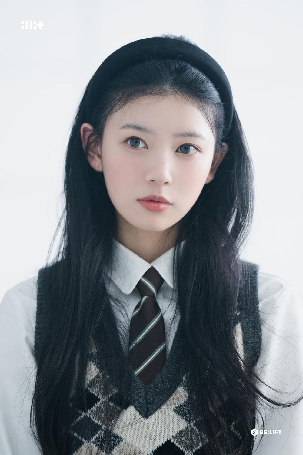 HYBE新女團「ILLIT」正式出道！超台概念照引熱議，5位成員詳細介紹一次看 ｜ POPO筆記