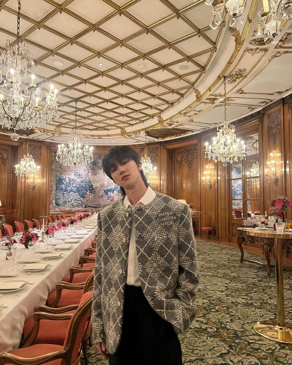 克拉的小乖寶來了！SVT THE 8巴黎征服LV男裝大秀，超絕比例連外媒都驚嚇！ ｜ POPO筆記