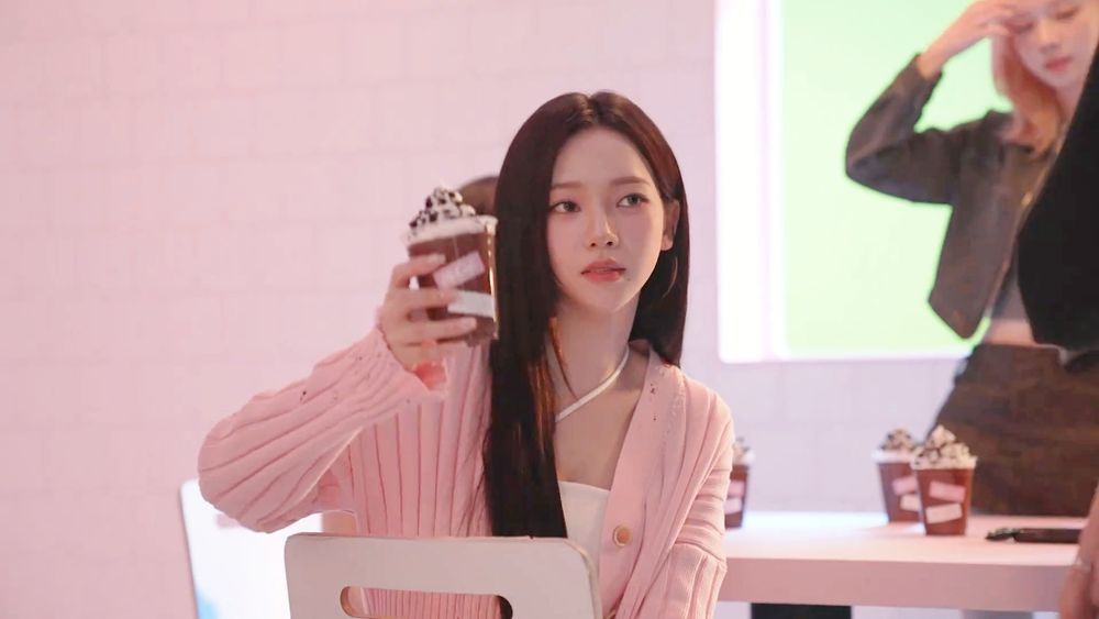 aespa成日本麥當勞代言人？！廣告曝光美哭網友、新品「OREO薄荷巧克力冰沙」同步開賣！ ｜ POPO筆記