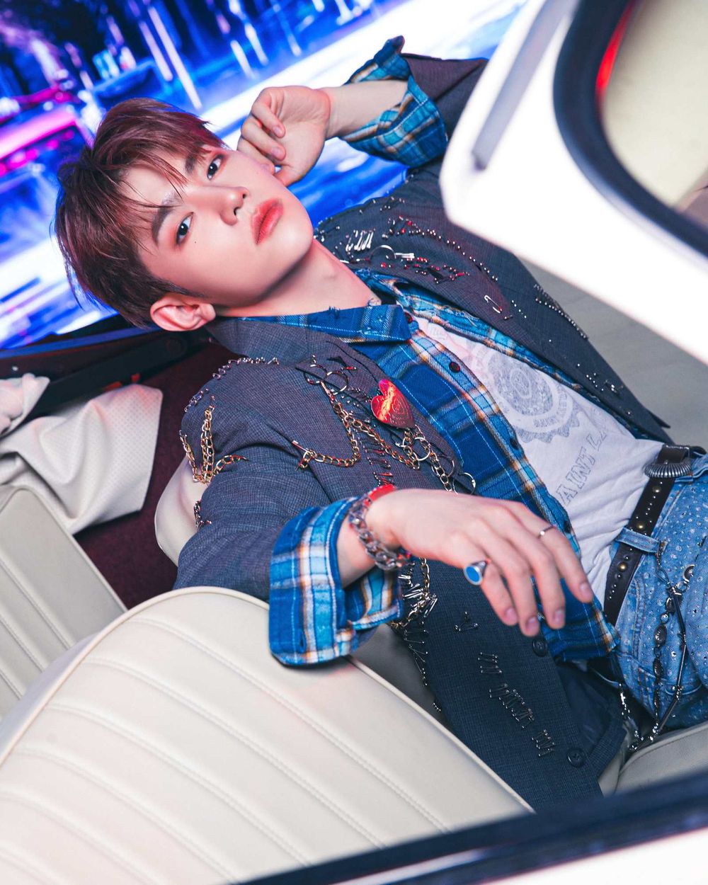 韓網熱議6位長得很漂亮的非韓籍男團成員！Felix精靈美貌太震撼，Jun、休寧凱超高顏值讓粉絲瘋狂！ ｜ POPO筆記