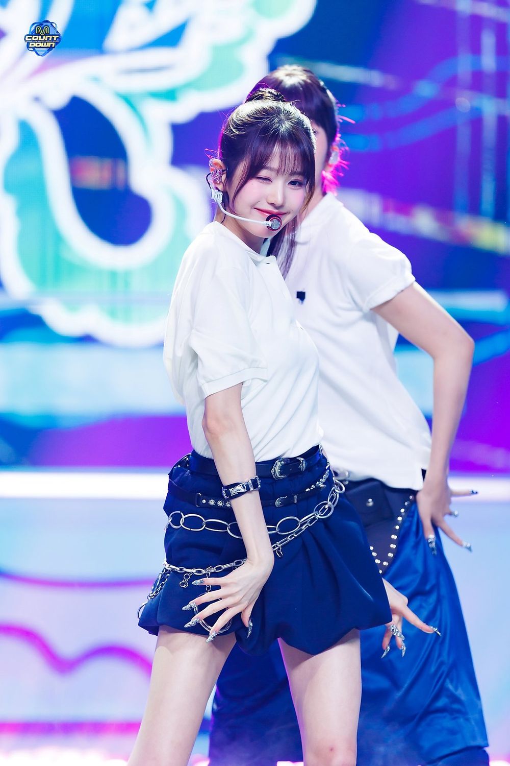 韓網票選最強「表情匠人」女偶像TOP7！Momo、Karina舞台表現太搶眼，張員瑛果然是天生偶像！ ｜ POPO筆記