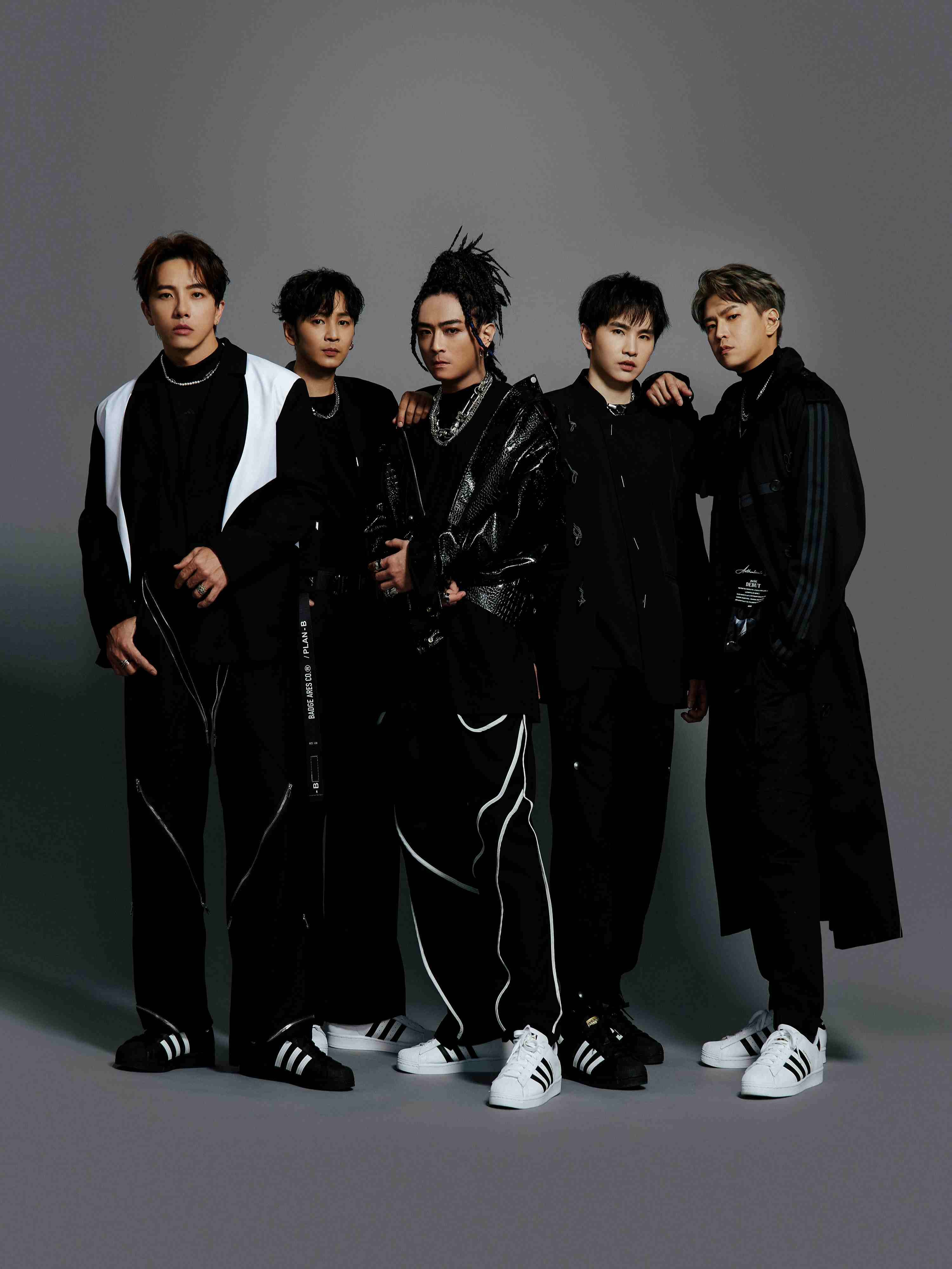 最殺男團Energy世紀合體不只靠五月天促成！睽違20年完整團體帥照多虧『它』！ ｜ POPO筆記